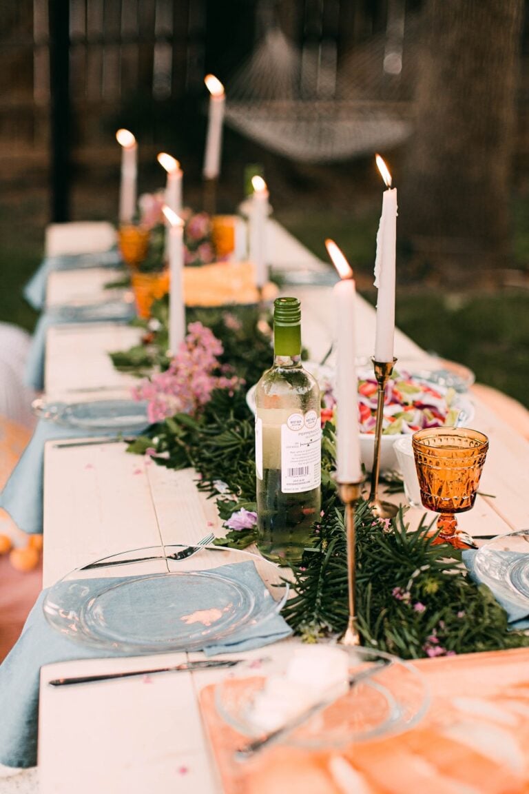 23 Beautiful Wedding Decorations On A Budget For Frugal Couples