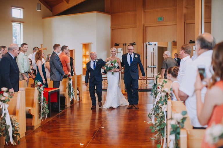 Elegant Wedding at the Delafield Hotel + Rustic Editorials