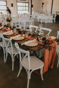 15 Best Fall Wedding Ideas On A Budget For Fall Lovers 2025