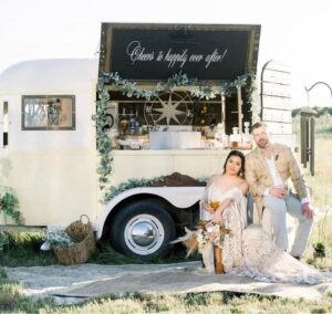 15 Beautiful Wedding Mobile Bars For Your Big Day