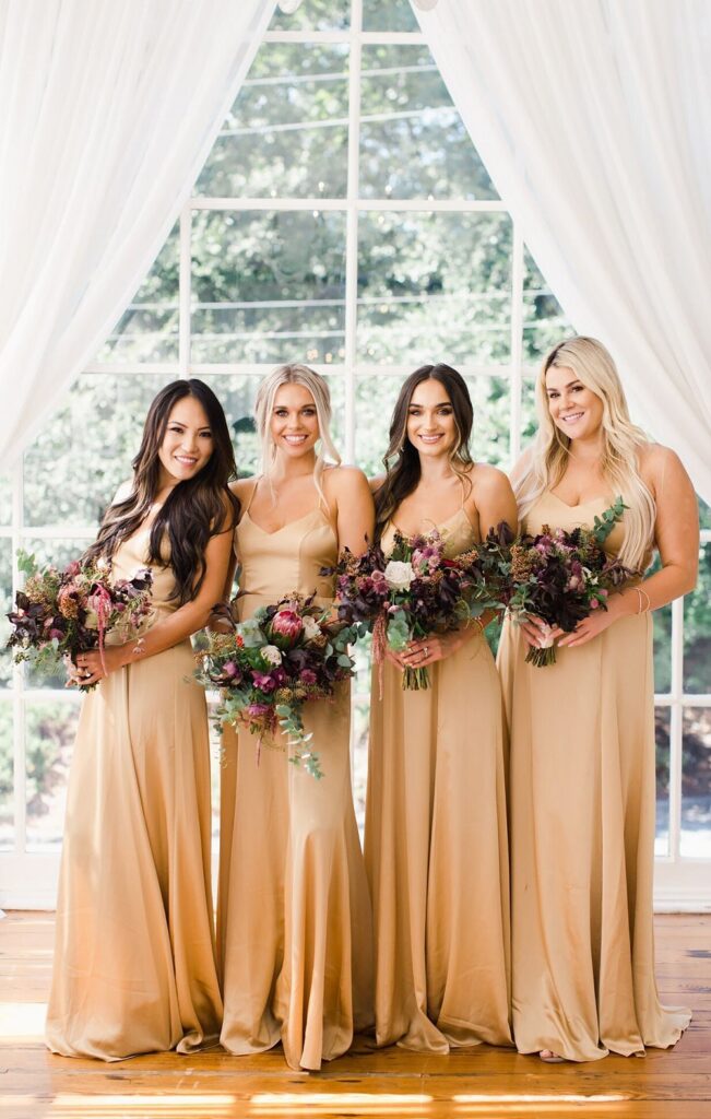 23 Gorgeous Jewel-Tone Wedding Theme Ideas For You