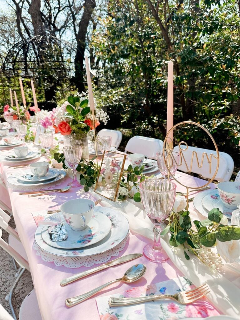 9 Romantic DIY Bridal Shower Tea Party Ideas For Tea Lovers