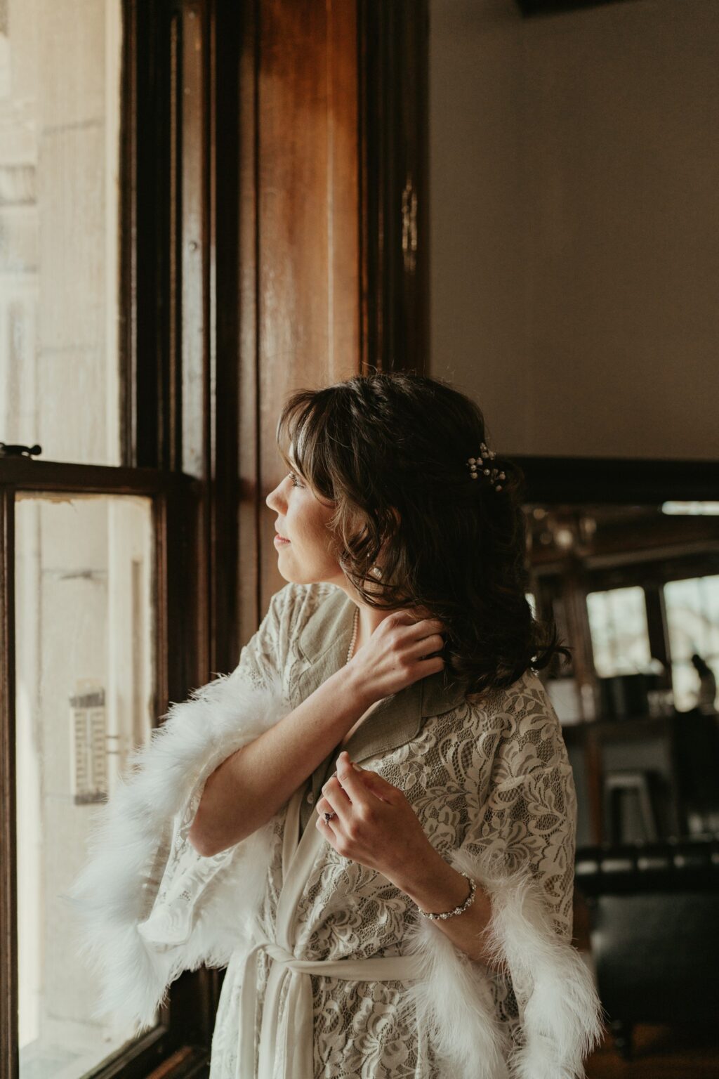 An Elegant $20K DIY Vintage-Inspired Wedding In Ohio
